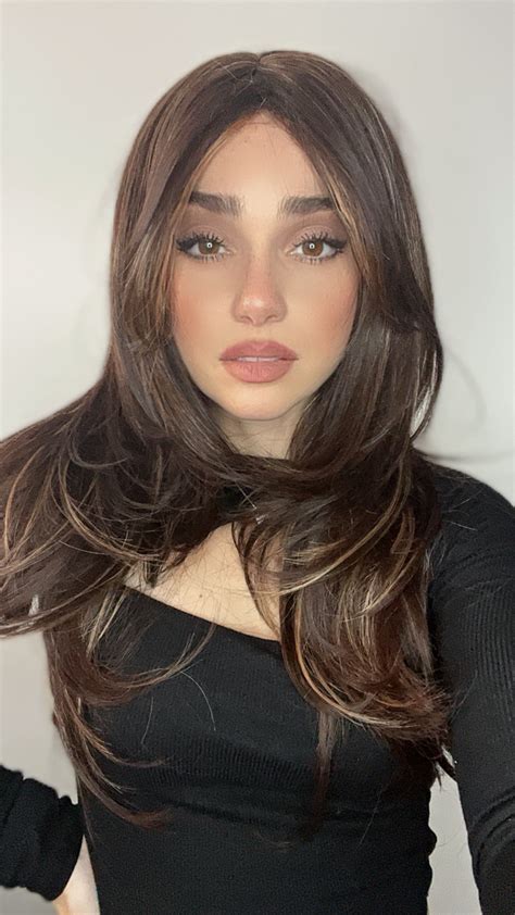 EllaRae Juniper Style Wig Straight Layered Brunette With Blonde Highlights And Curtain Bangs