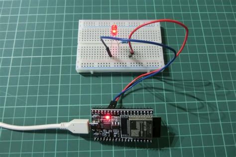 Esp32 入門 Lesson 05 【wifi経由でのled Onoff】その1 おもろ家