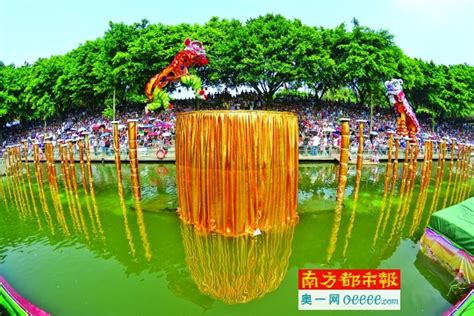 狮王高桩比拼 双狮水上对决