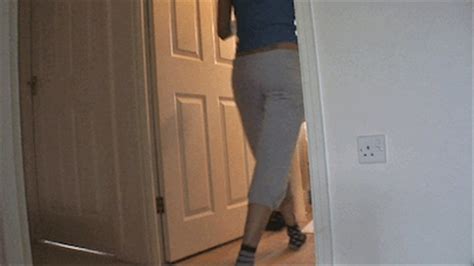 Ferocious Farts Kaylee Sd Wmv Real Farting Clips4sale