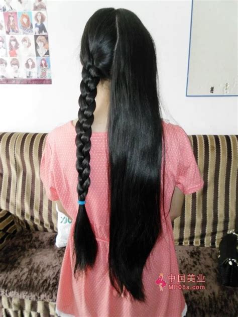 高一女生忍痛剪下乌黑浓密秀发 赵老师176 14 剪发 中国长发