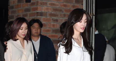 사진 시크릿 한선화화이트 초미니 패션