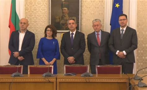 ГЕРБ след срещата с контактната група Надяваме се някои от партиите да преосмислят позициите си