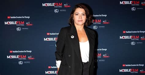 Emma De Caunes Anéantie De Tristesse Son Bouleversant Hommage à Sa Mère Décédée