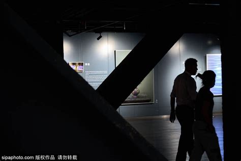 打卡中国摄影四十年大展