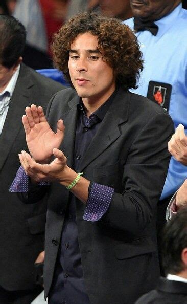 Memo Ochoa Just For Laughs Videos Memo Soccer Players