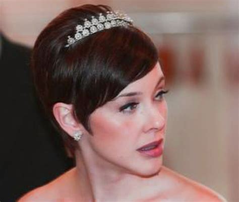 The Northern Bride Short Wedding Hairstyles