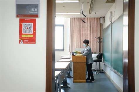 In Pics Spring Semester Begins At Peking University