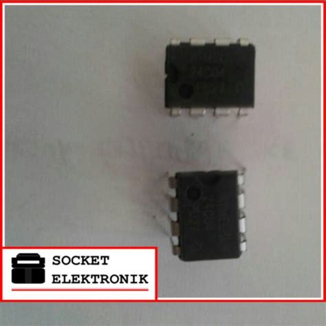 Jual Ic 24c04 Eeprom 4kbit 512byte 8 Kaki Shopee Indonesia