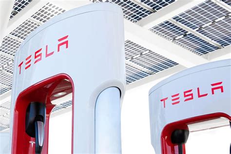 테슬라 슈퍼차저가 지배하는 미래” 폭스바겐그룹도 테슬라생태계 오토포크 테슬라 슈퍼차저가 지배하는 미래” 폭스바겐그룹도 테슬라생태계 오토포크