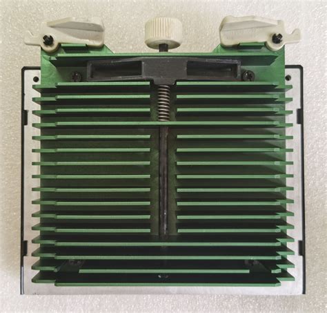 Intel Pentium Iii Xeon Processor 在线cpu博物馆 微处理器博物馆 Honuxs Cpu Museum