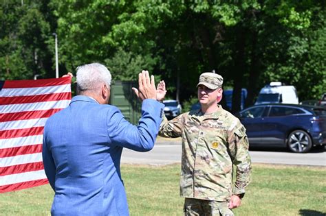 Dvids Images Re Enlistment Image 5 Of 5