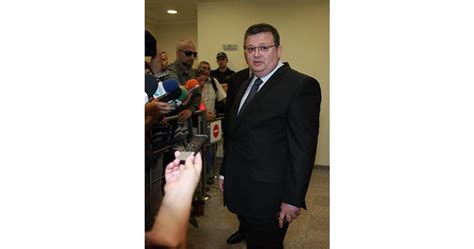 Цацаров Ексхумират тялото на Чакъра