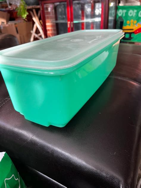 Tupperware Celeryvegetable Keeper Jadeite Green 892 5 Wlid And Liner