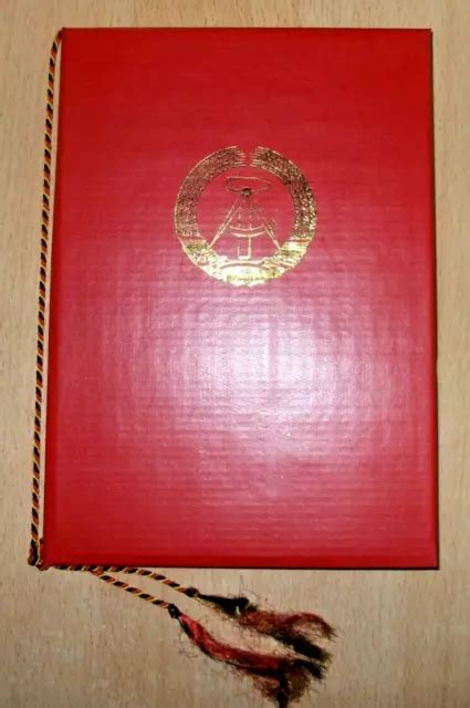 Urkunde Medaille Mappe Schiessabzeichen Kampfgruppen Arbeiterklasse Gold Ddr Eur 9 90