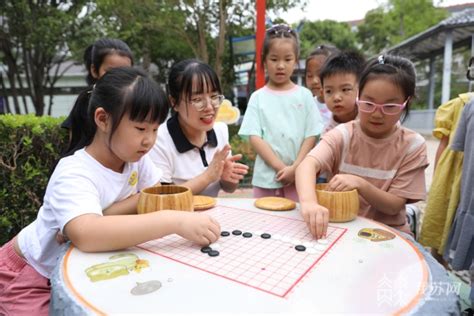 南通海门：打造环境友好、设施齐全、服务完善社区生活圈——探访解放西路“儿童友好型社区”我苏网