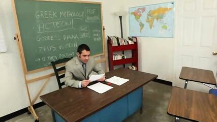 Stevie Shae Fucking In The Desk With Her Glasses Stevie Shae Fucking In The Desk With Her Glasses