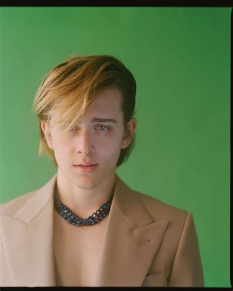 Sam Mccarthy Flaunt