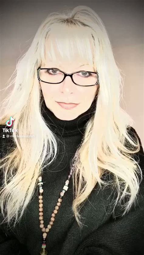 Mistress Suzzie On Twitter Friday Feeling Go To The Uk To Pay For A Service