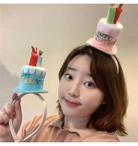 2컬러 사진소품 머리띠 이벤트 생일 쇼핑추천 해피벌쓰 파티 티몬