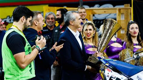 Министърът на младежта и спорта Димитър Илиев награди новия световен шампион в суперендуро Били Болт