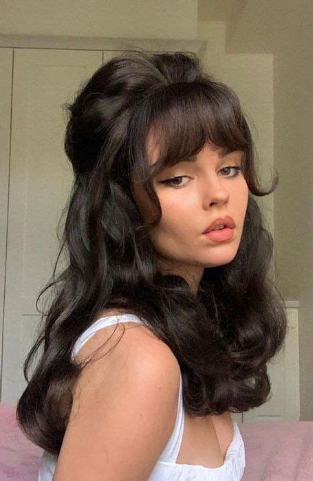 Pesë Modele Flokësh Me Balluke Nga Bishti I Kal Syri Kosova Lajmi I Fundit