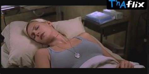Natasha Henstridge Underwear Scene In Ghosts Of Mars