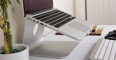 Reasons To Buy An External Keyboard For Laptops