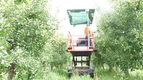 리프트 전문가에게 듣는 안전한 리프트 조작방법 농부서이 험한일 담당 진홍씨의 두 번째 출연작 Youtube