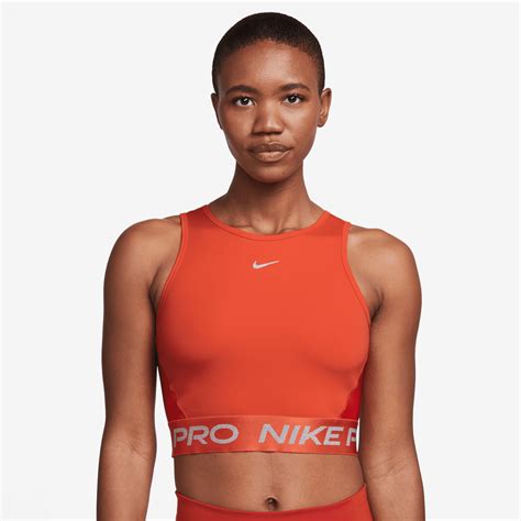 Nike Pro