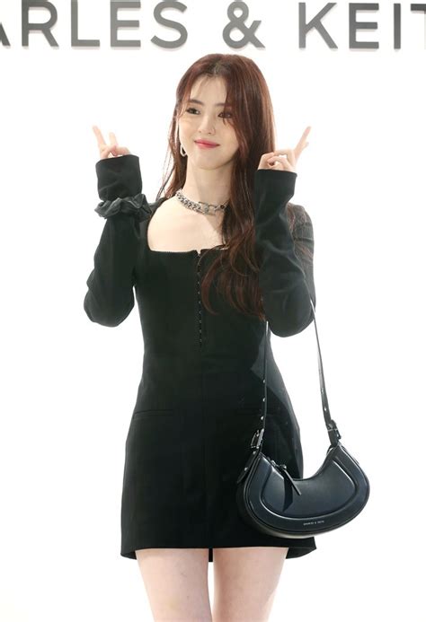 처음처럼→농협은행 줄줄이 광고 계약 종료된 한소희 새로운 소식 전해졌다 위키트리