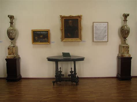 Березниковский историко художественный музей Заключительный день работы выставки Юрия Маркова