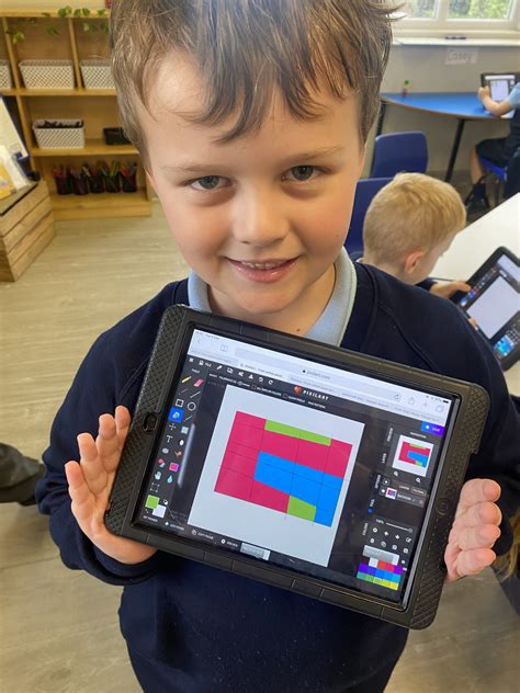 Year 2 Creating Digital Art Delph Side Community Primary School
