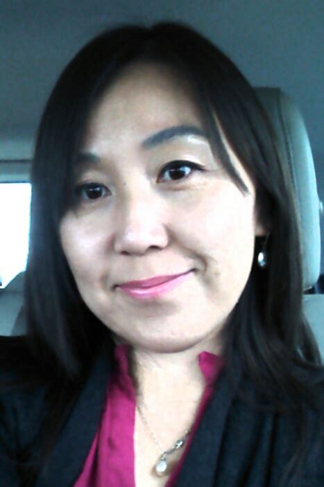 Mimi Zhang Mackie Artist