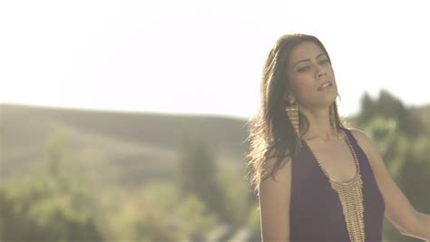 In Conversation With The Us Based Indian Singer Devika Retropoplifestyle