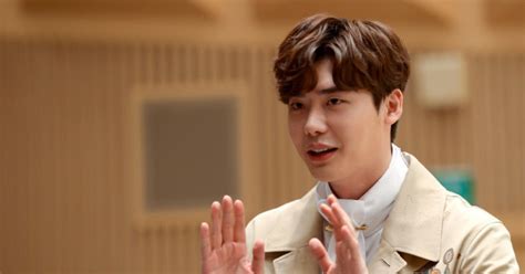 해외 행사 뒤 억류 이종석 측 법적 대응 예스24 죄송