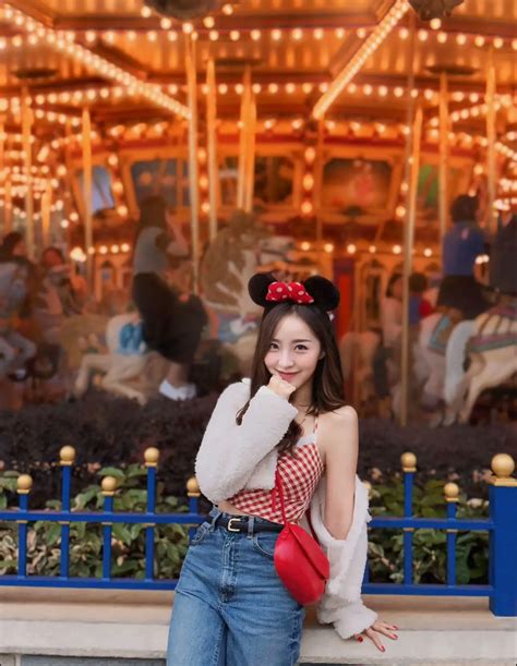 แต่งตัวเป็นมินนี่ไป Hongkongdisneyland กันงับ ฮ่องกง แกลเลอรีที่โพสต์โดย Ploypailin ♡ Lemon8