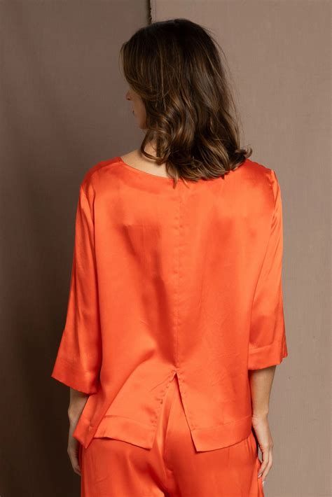 Luxury 100 Silk Clothing Handcrafted In Ireland Madigan Cashmere