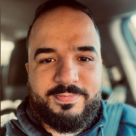 Mahmoud Kassem Medium