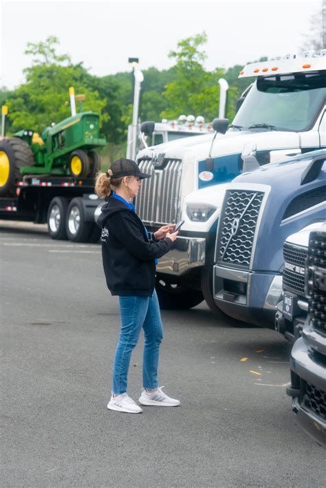 Big Rig Show And Shine