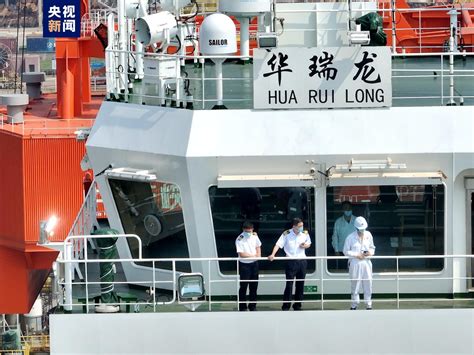 全球第三大半潜船华瑞龙出江交付使用 新闻频道 央视网 cctv