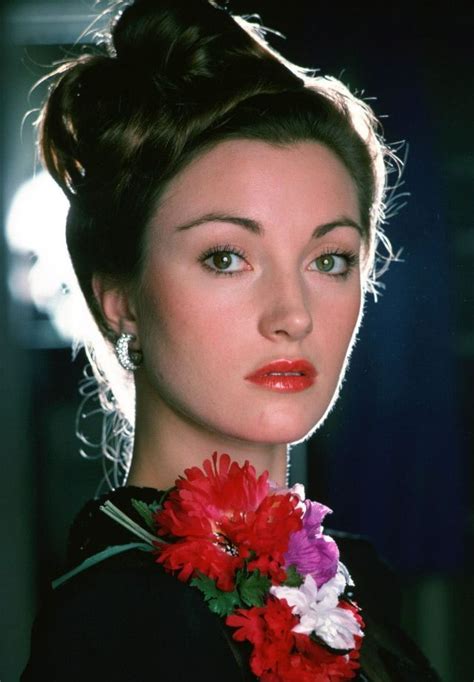 Glamorous Photos Of Young Jane Seymour In The 1970s And Early 1980s