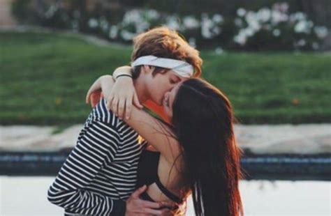 Jace And Clary Kiss