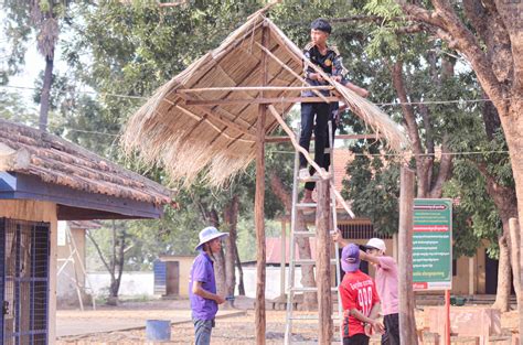 ឥន្ទ្រី ក្រហម Red Engle Added A ឥន្ទ្រី ក្រហម Red Engle