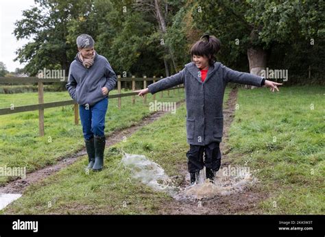 Editorial Use Only Grace Hindle Age 12 And Stanley Potter Age 13 Recreate A Scene From The
