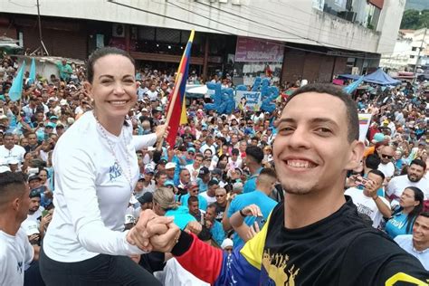 Periodista Gabriel González Cumple 10 Meses Detenido El Tiempo