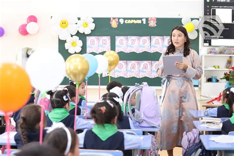 ЕБС ИЙН НЭГ БАГШИД 21 ХҮҮХЭД НОГДОЖ БАЙНА