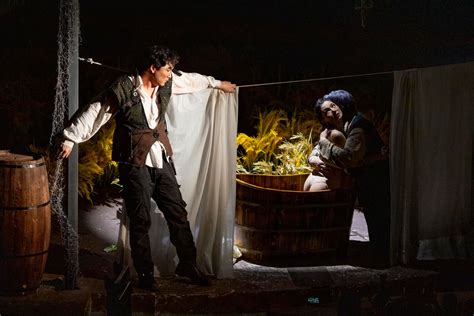 Улсын Драмын Эрдмийн Театр Улсын Драмын Эрдмийн Театр