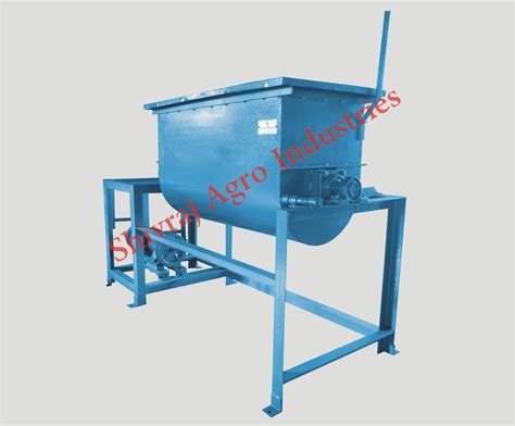 10 Kph U Mixture Cum Blender Machine Capacity 100 Kghr At ₹ 84600 In
