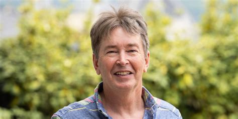 Colloquium 2024 Sep Tom Broadhurst Nus Physics